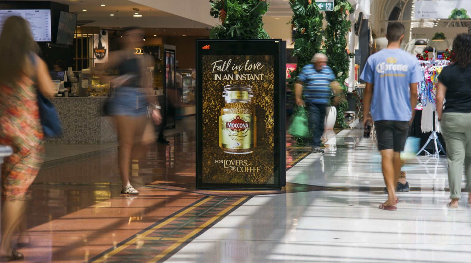 Shopping Centre Advertising | Retail Out of Home | oOh!media