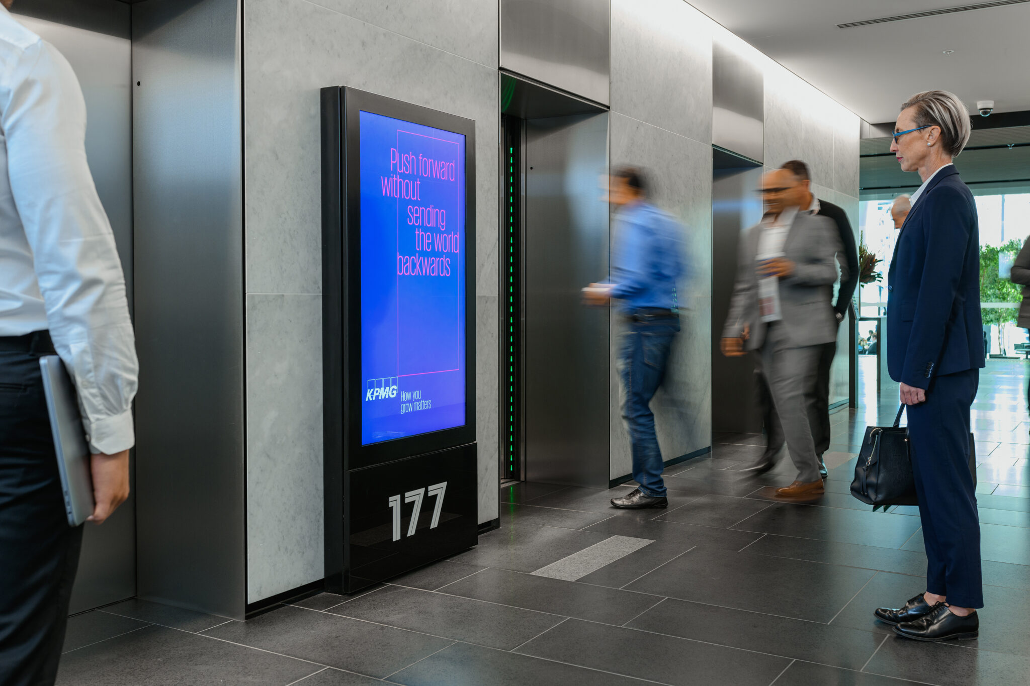 oOh!media | Out of Home Advertising