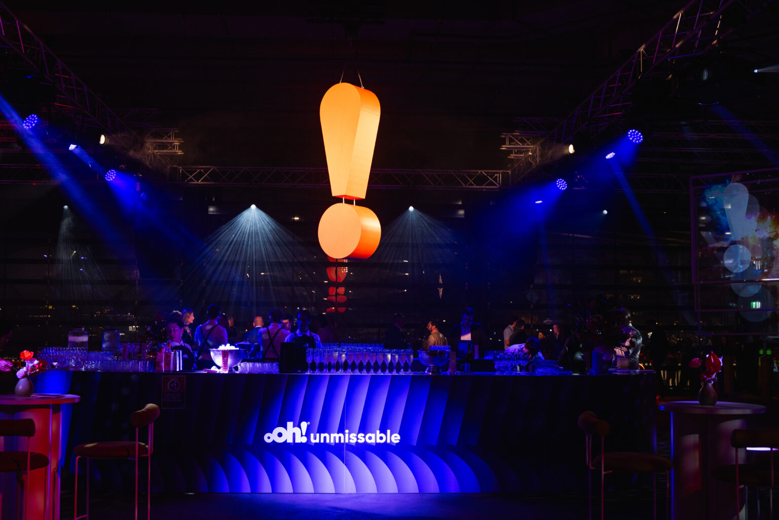 About oOh!media | oOh!media