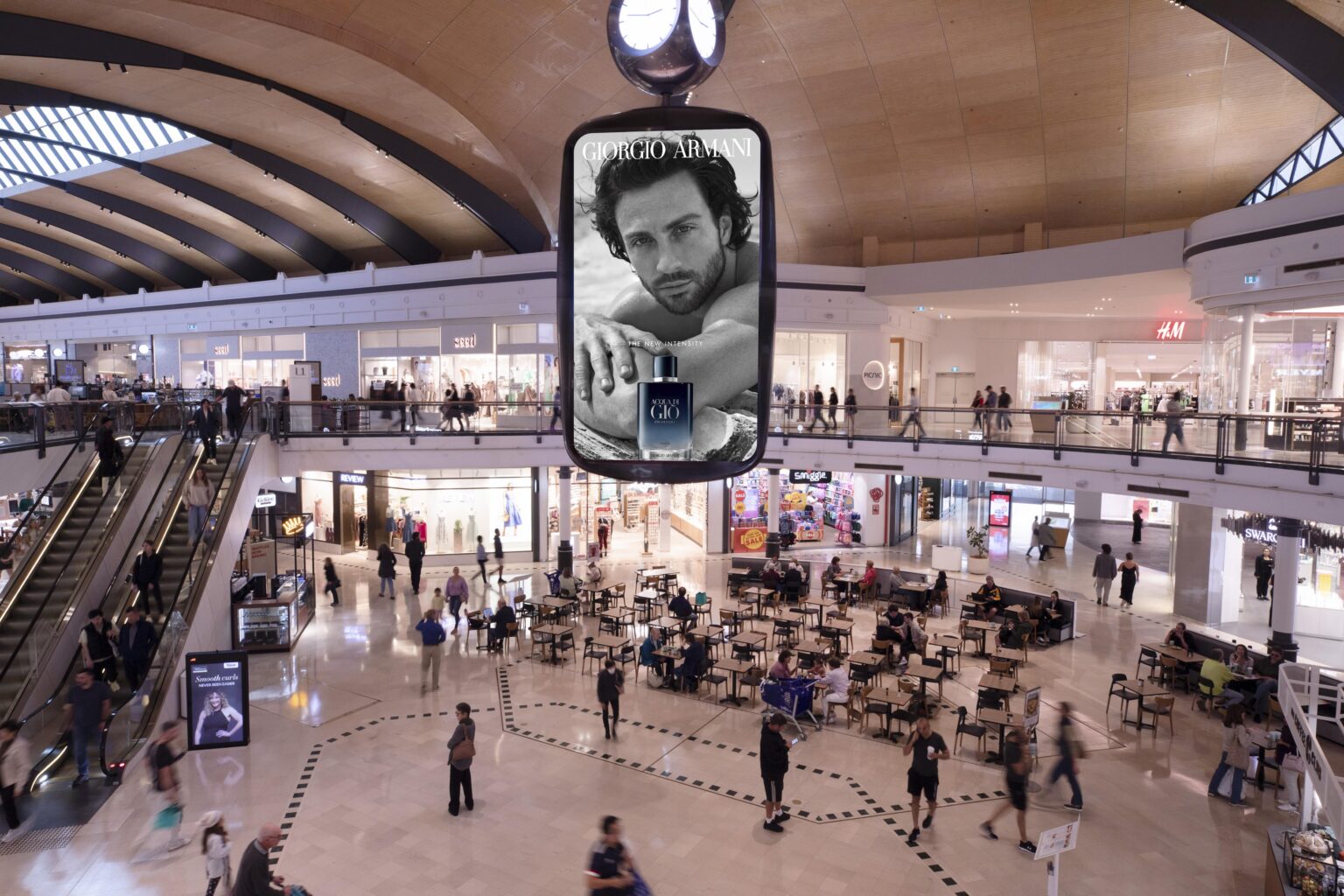 Rail and Train Station Advertising | oOh!media