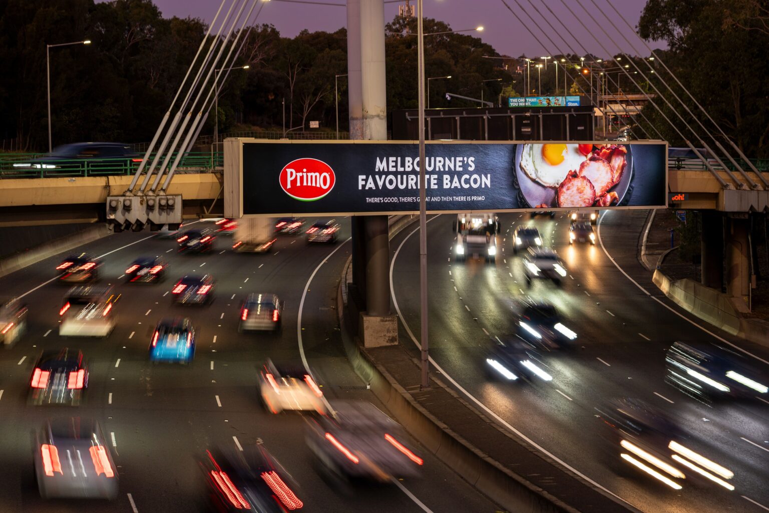 oOh!media wins Transurban Large Format motorway sites in biggest large ...